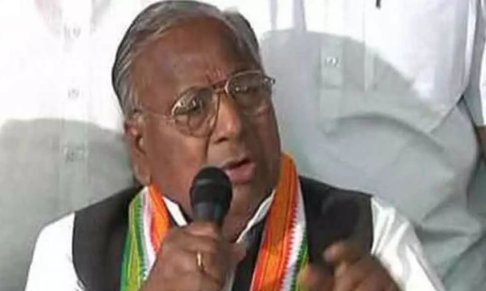 Telangana: విగ్రహం పెట్టకపోతే ప్రాణత్యాగం చేస్తా: వీహెచ్ | Congress ...