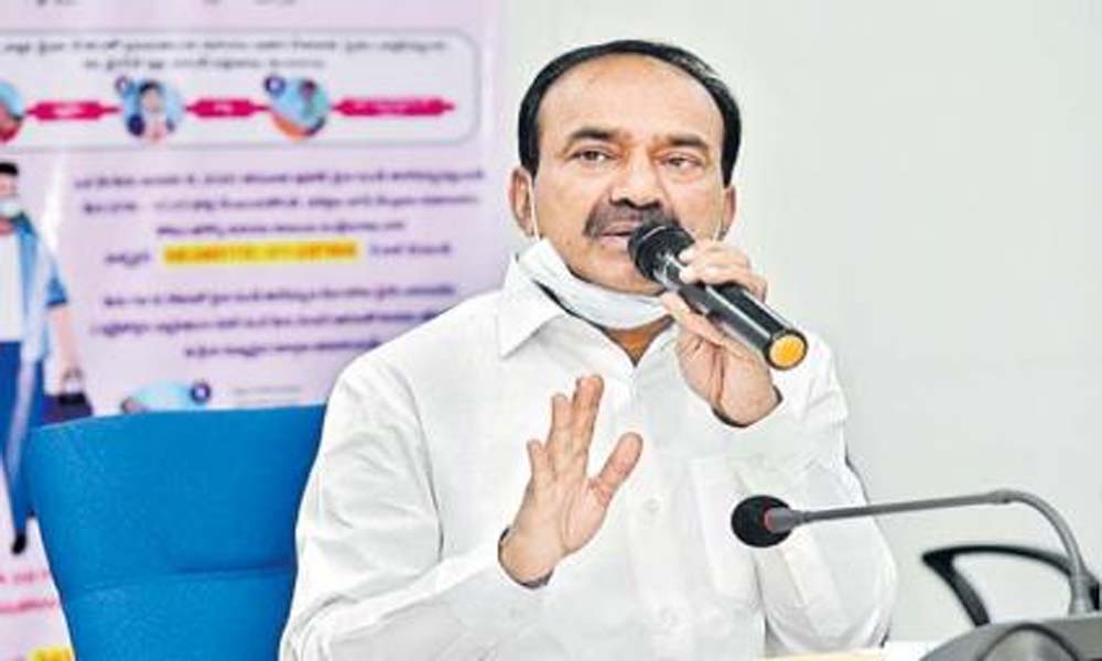 తెలంగాణలో గ్రీన్‌జోన్‌లోకి మారే 14 జిల్లాలివే... | Telangana Minister ...