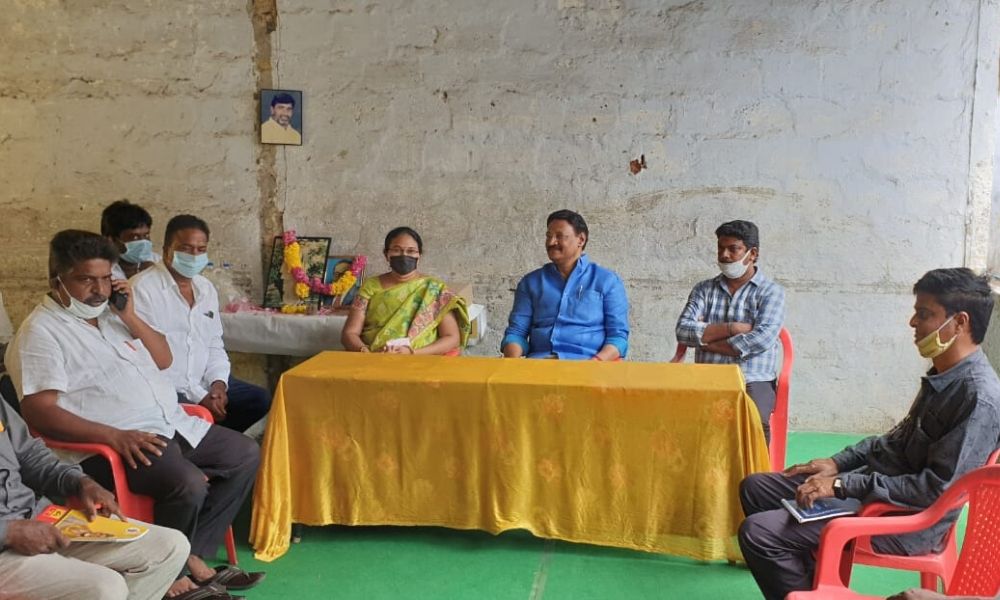 ప్రజలకు అందుబాటులో ఉండాలి-పార్టీ శ్రేణులకు గద్దె పిలుపు | TDP MLA Gadde ...