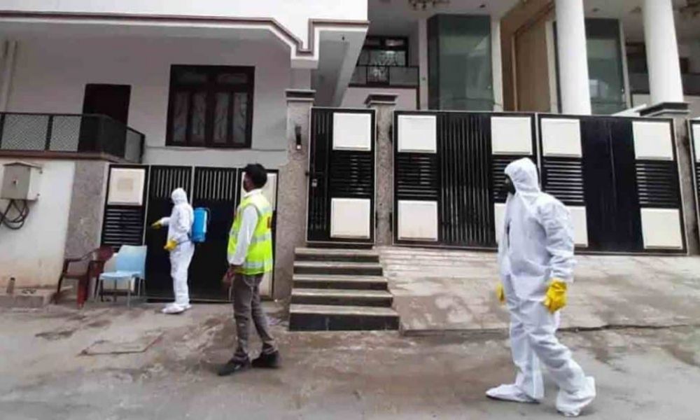 ఒమిక్రాన్‌తో ఉలిక్కిపడ్డ టోలీచౌకి.. కంటైన్‌మెంట్ జోన్‌గా పారామౌంట్ ...