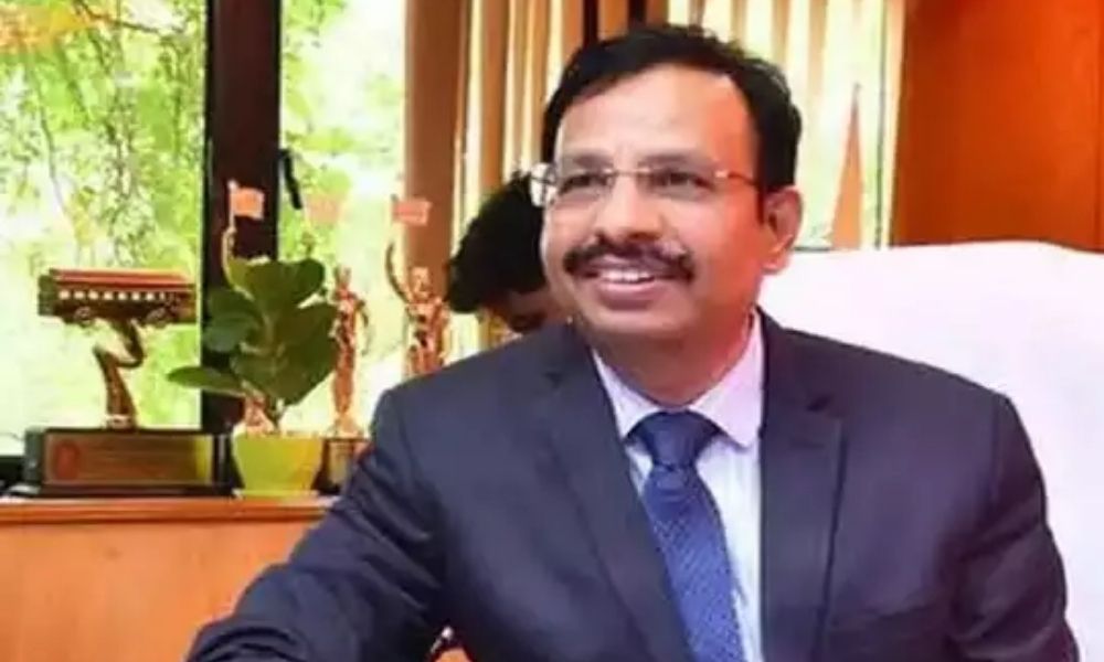 VC Sajjanar: ప్రయాణికులకు మెరుగైన సేవలు అందించేందుకు కృషి | Sajjanar ...