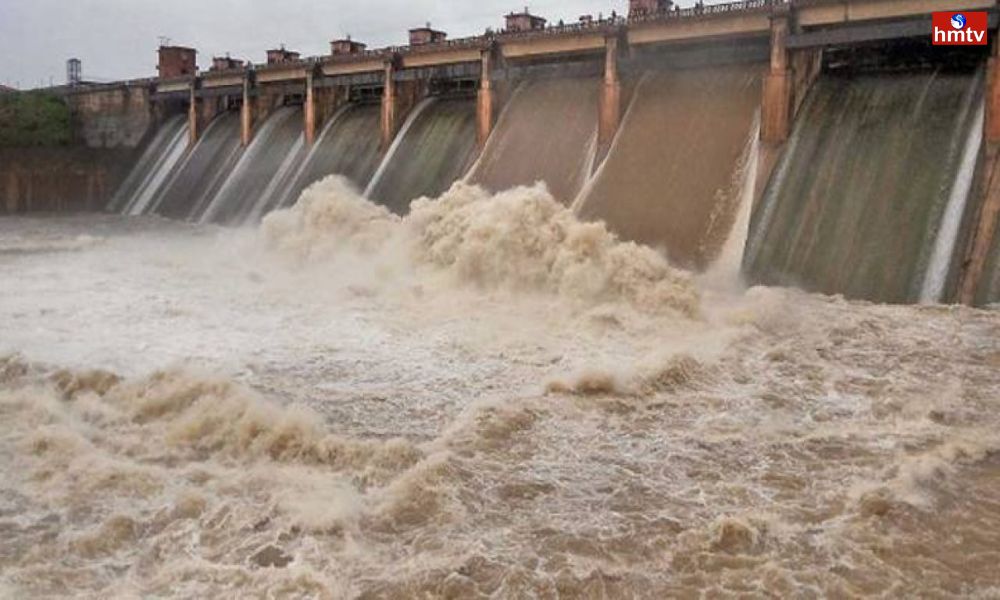 కడెం ప్రాజెక్టు పరివాహక ప్రాంతాల్లో టెన్షన్.. టెన్షన్.. | Kadem Project ...