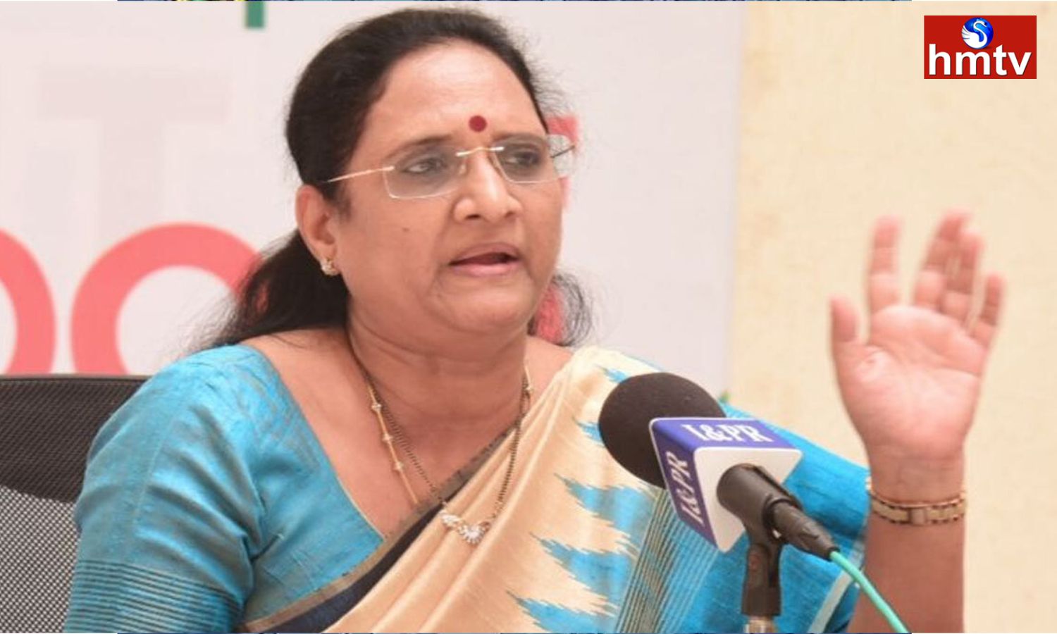 Vasireddy Padma: ఏపీ డీజీపీకి లేఖ రాసిన వాసిరెడ్డి పద్మ | Vasireddy ...