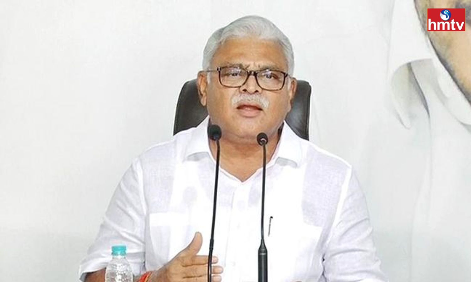 Ambati Rambabu: విజయసాయిరెడ్డి ఫోన్‌పై టీడీపీ రాద్దాంతం చేస్తుంది ...