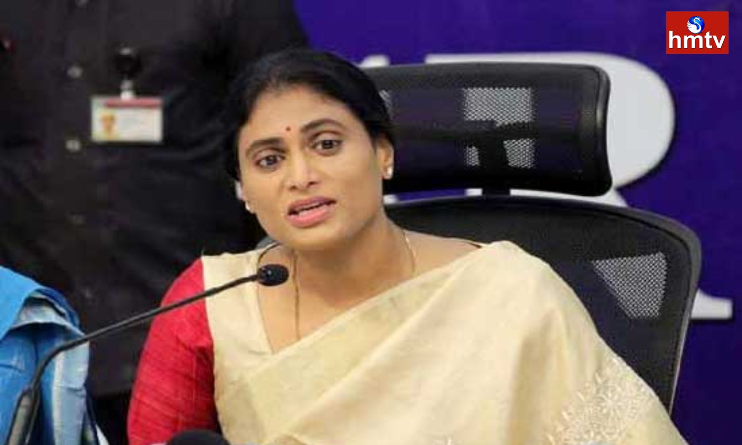 YS Sharmila: TSPSC పేపర్ లీక్‌పై సిట్‌ దర్యాప్తు.. కొండను తవ్వి ఎలుకను పడుతున్నట్లుంది | YS ...