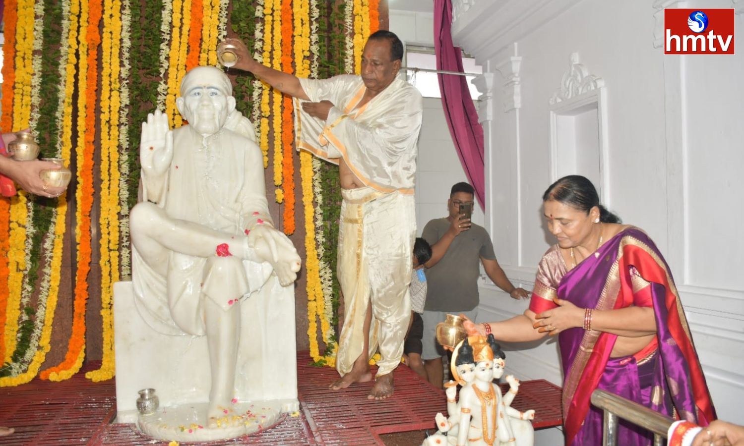 Malla Reddy: బోయిన్‌పల్లిలో సాయిబాబాను దర్శించుకున్న మంత్రి మల్లారెడ్డి ...