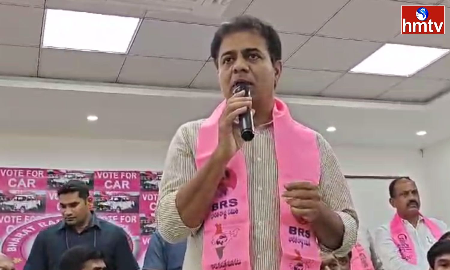 KTR: సిరిసిల్ల జిల్లా కేంద్రంలో బీఆర్ఎస్ టెక్ సెల్ వింగ్ ప్రారంభించిన మంత్రి కేటీఆర్ | Minister ...