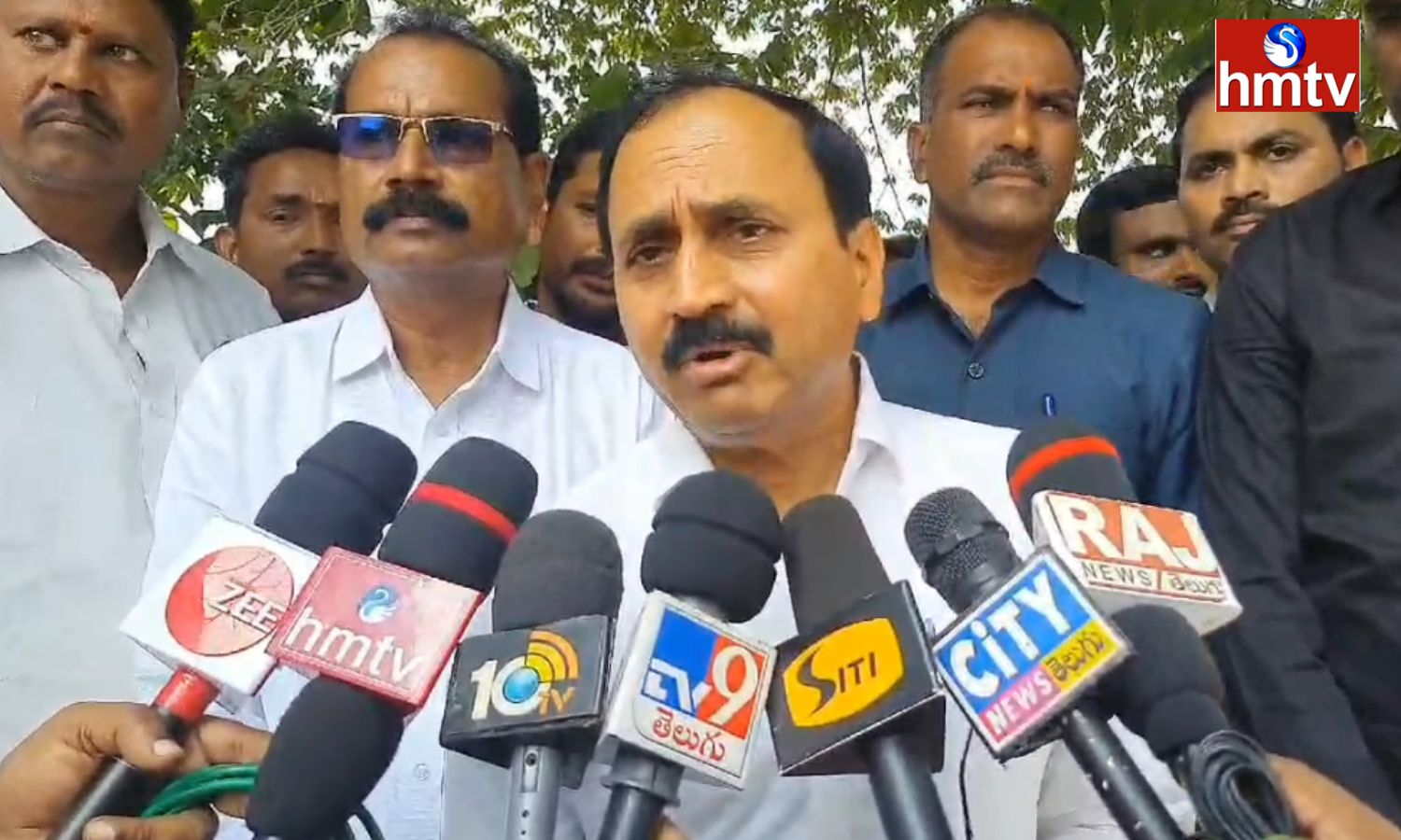 Alla Ramakrishna Reddy: మంగళగిరి సీటు గెలిపించి CM జగన్‌కు గిఫ్ట్ ఇస్తా.. | Alla Ramakrishna ...